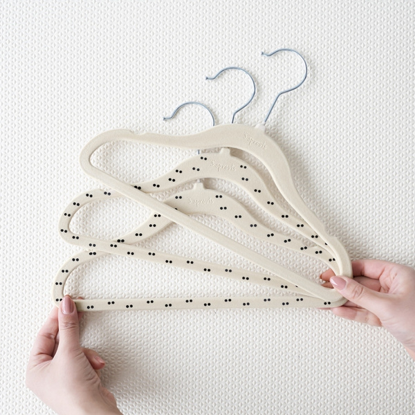 3 Sprouts Welurowe Wieszaki Dla Dzieci Double Dot/Beige 15szt. 112781 ...